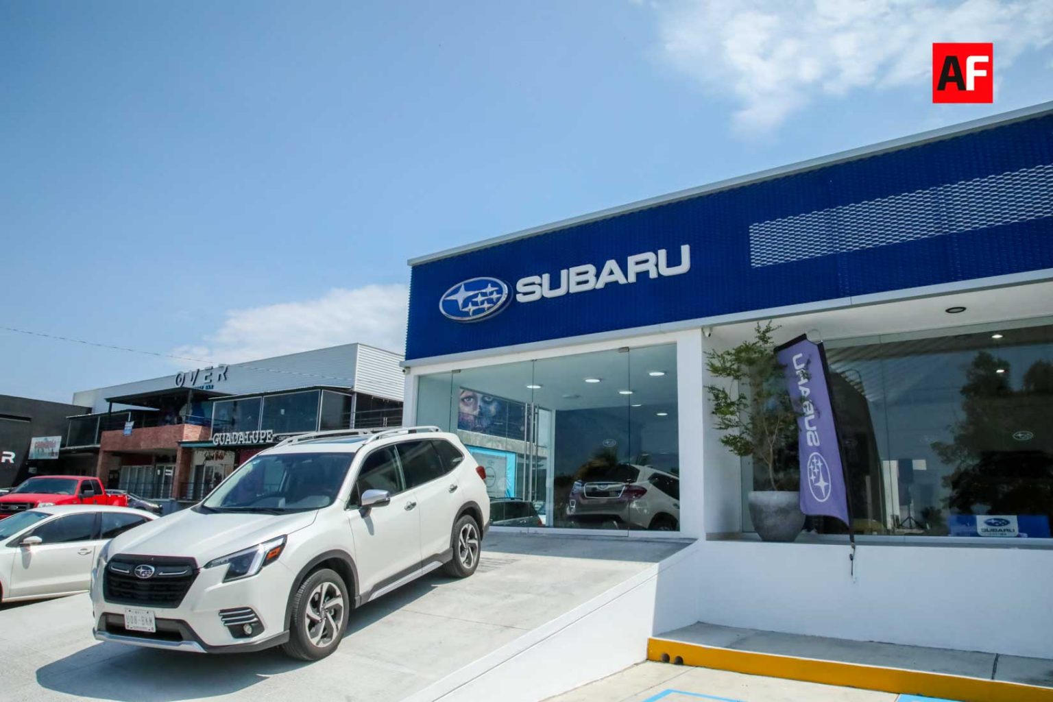 Subaru está ya en Colima; ¡para conocer un Subaru tienes que manejarlo ...