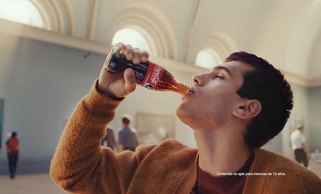 Coca-Cola presenta su nueva campaña global, “Obra maestra”, que une la ...