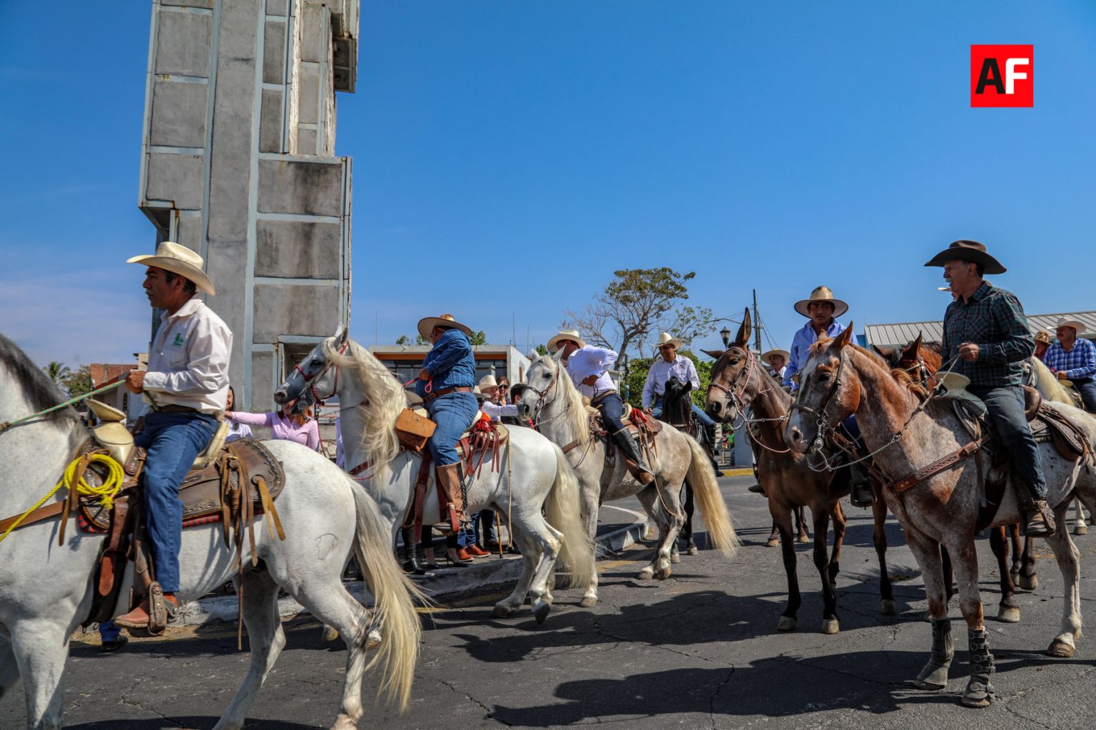 En Colima inicia 14 edición de la cabalgata "La Ruta de Juárez 2023 ...