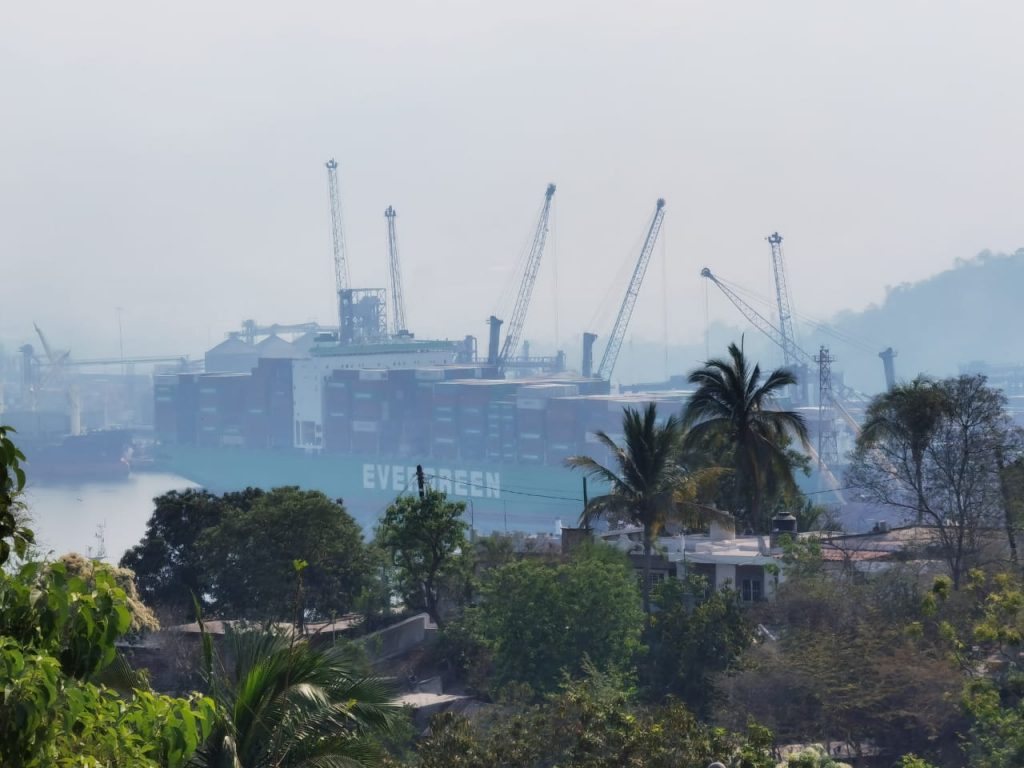 Crisis de contaminación en torno al Puerto interior de Manzanillo ...