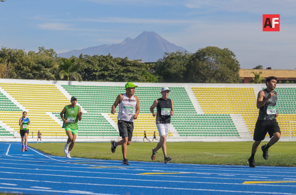 Pista del Estadio Olímpico Universitario; instalación de primer nivel ...