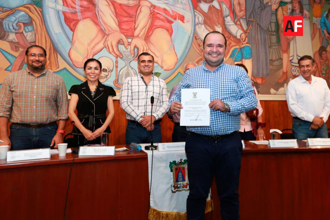 Oficial Mayor de Colima, Christian Velasco Milanés - AFmedios ...